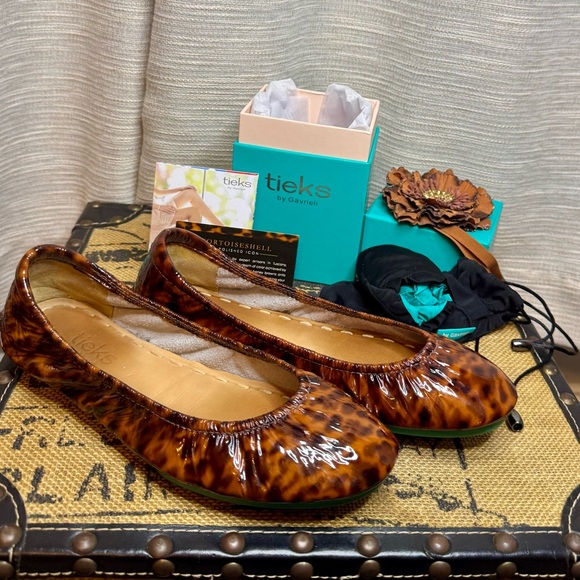 Tieks | Shoes | Tieks Tortoiseshell Ballet Flats | Poshmark